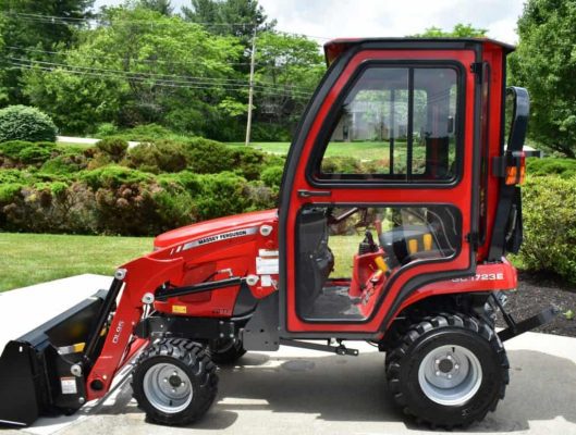 Massey Ferguson Gc1723 Gc1725 Premium Cab Curtis Industries