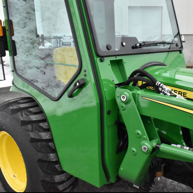 Advantage Cab for John Deere 3E (2018+) - Curtis Industries
